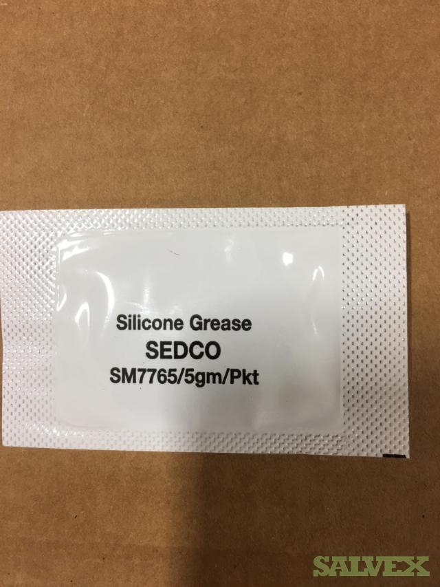 Silicone Dielectric Grease Packets 5gm (243,000 Packets) | Salvex