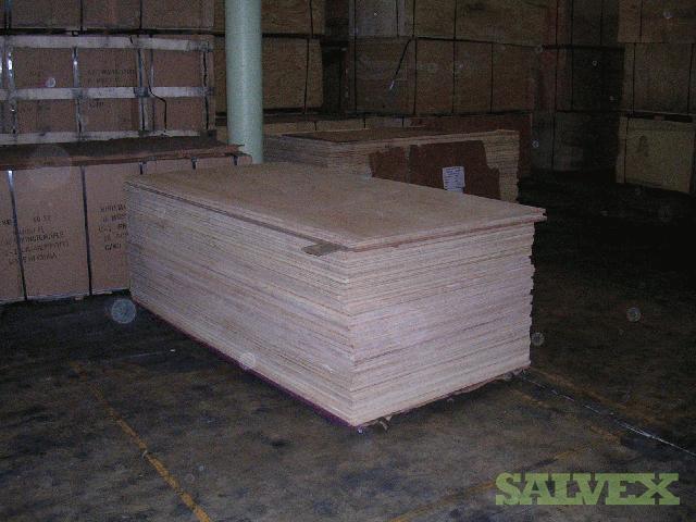 White Virola Plywood | Salvex