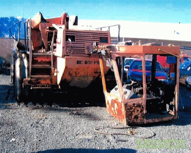 Self-Propelled Earth Compactor | Salvex