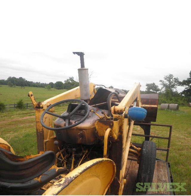 Tractor - 1969 Ford 3400 Industrial Tractor | Salvex