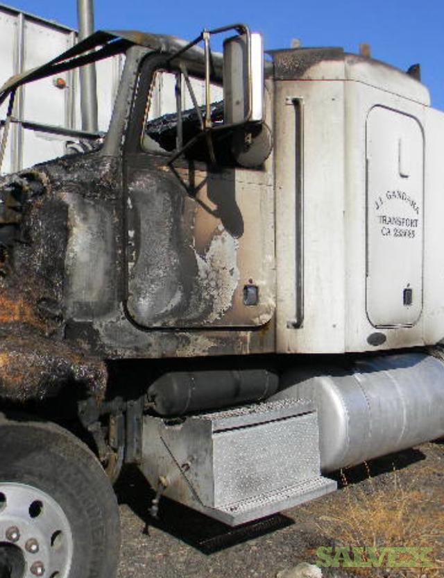 Peterbilt Mmodel 377 with Cummins N14 engine -- 1997 Year -- Fire ...