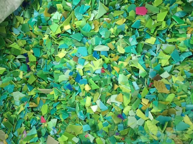 Granulated HDPE- Mixed Color 10 MT | Salvex