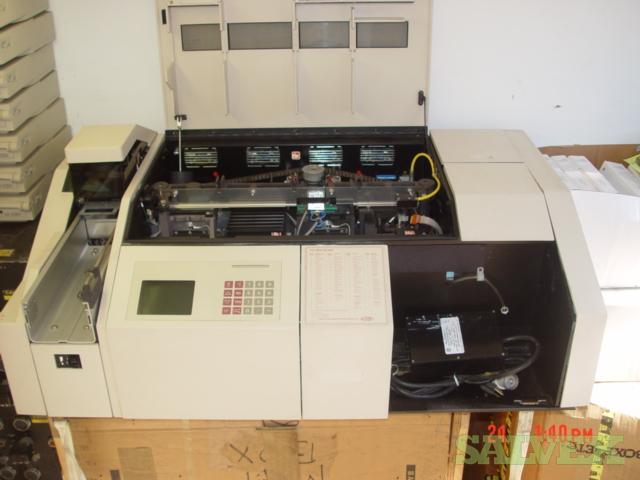 Dupont ACA IV Bench-top Discrete Clinical Analyzer System | Salvex