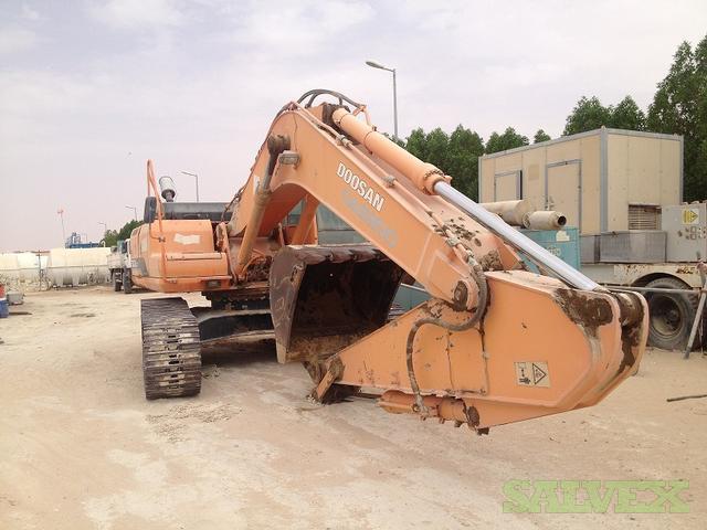 Doosan Daewoo Excavator - Abu Dhabi | Salvex