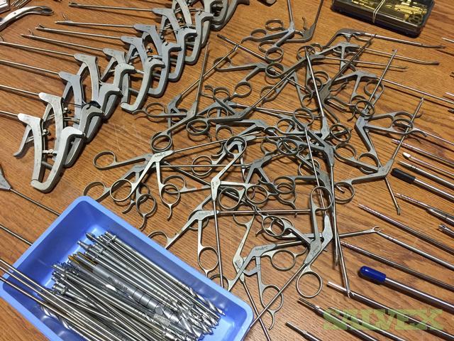 Arthrex Medical Instruments - Slaphammer, Drill, ACL Draft, Stripper ...