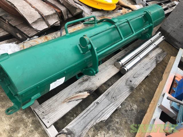 6' Mud Bucket with 2 3/8 end Seal Sized Ends | Salvex