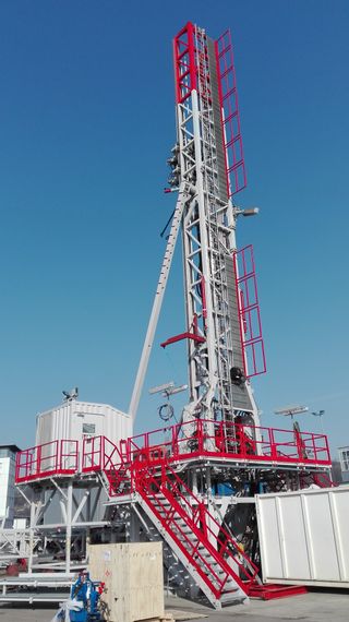 1000 HP SVR 150 Self-Erecting Semi Trailer Rig Super Single (1 Rig ...