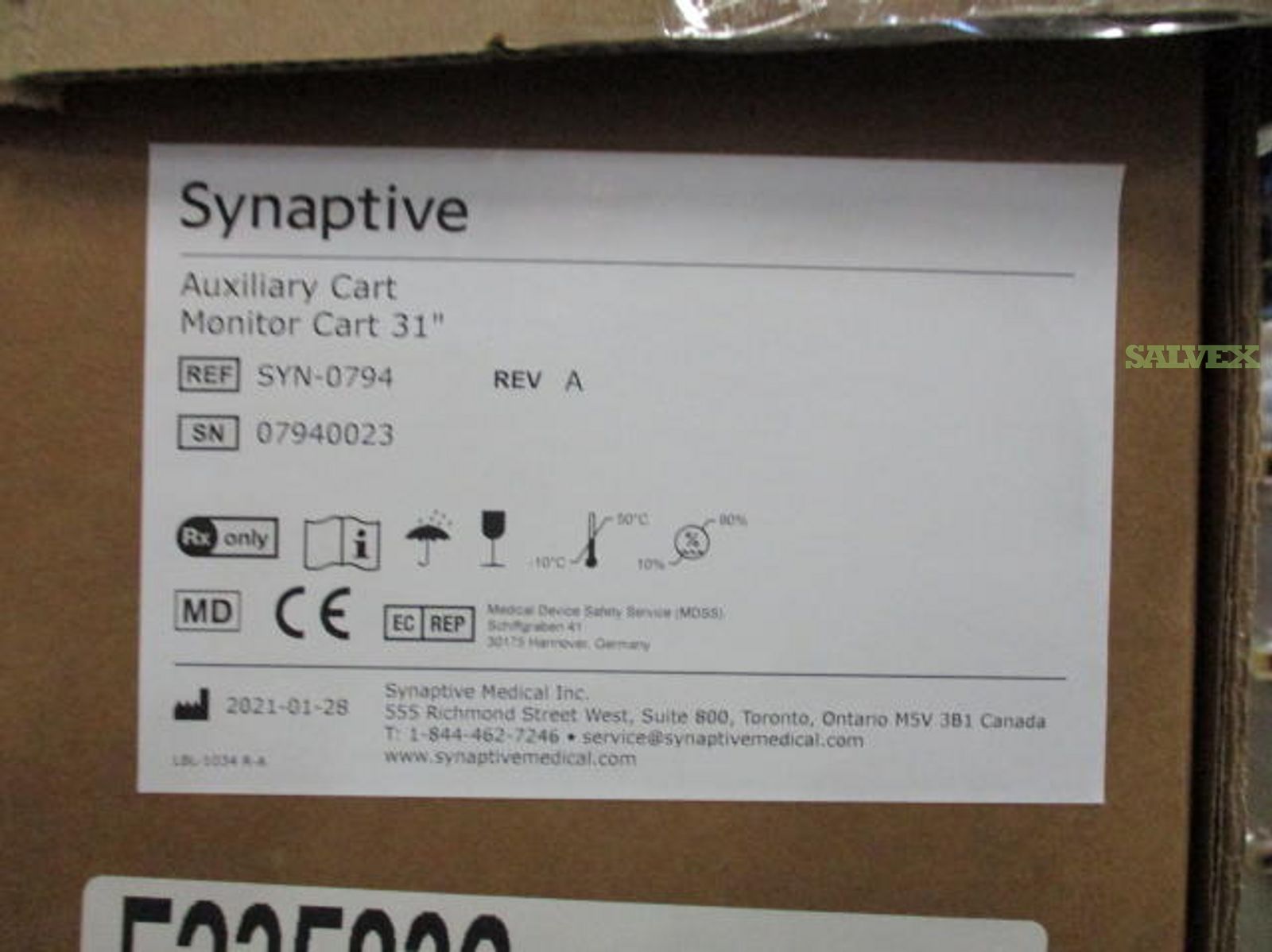 Synaptive Medical Equipment: Monitor Carts 31'' & 51'' with Camera ...