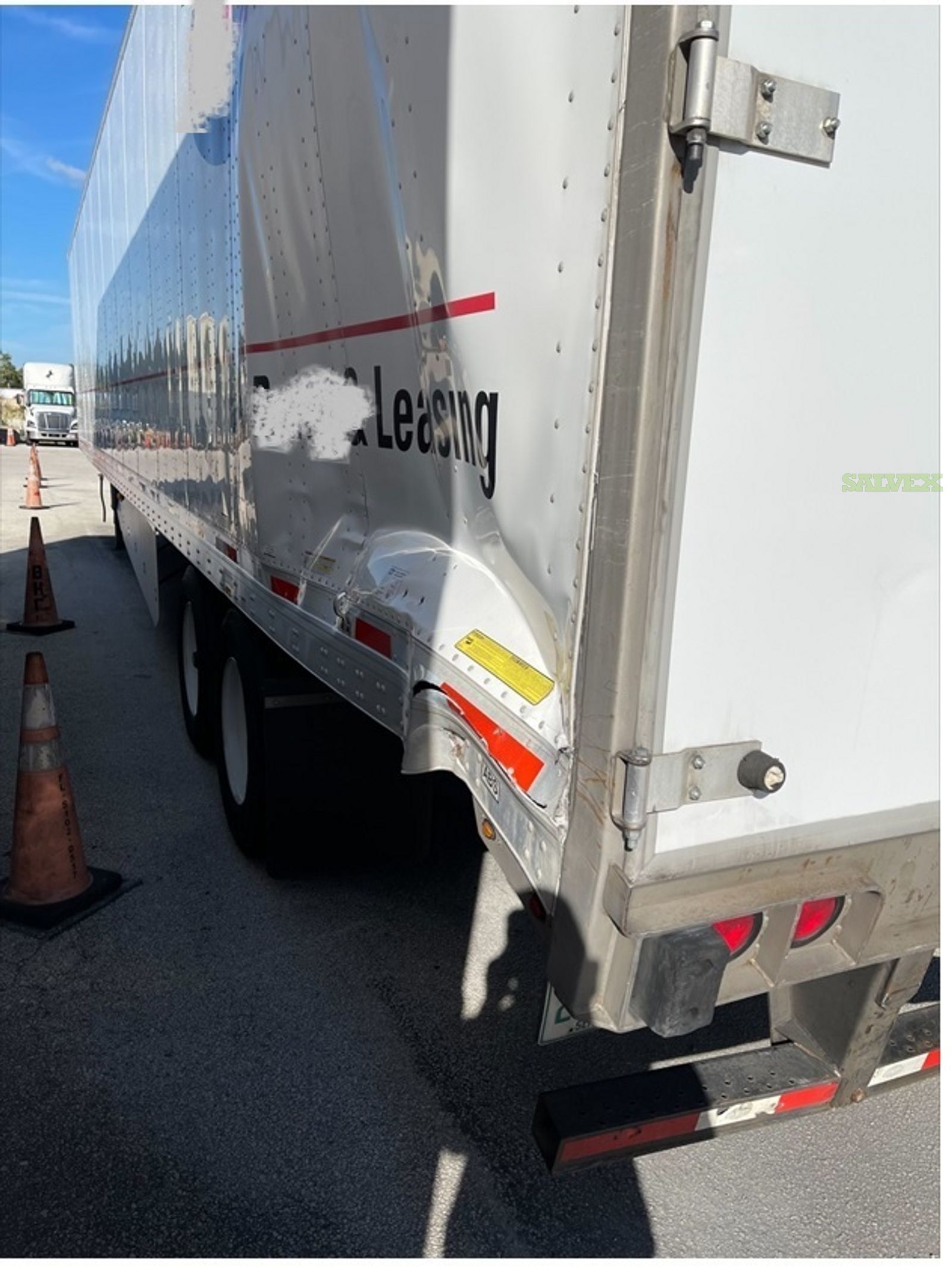 Utility 4000DX Dry Trailer 2015 | Salvex