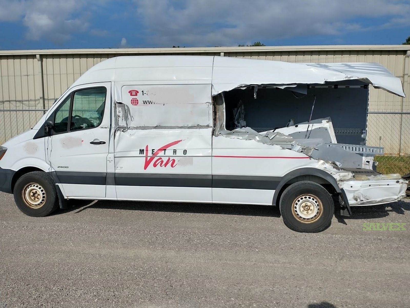 Mercedes-Benz Sprinter 3500 Metro Van 2014 | Salvex