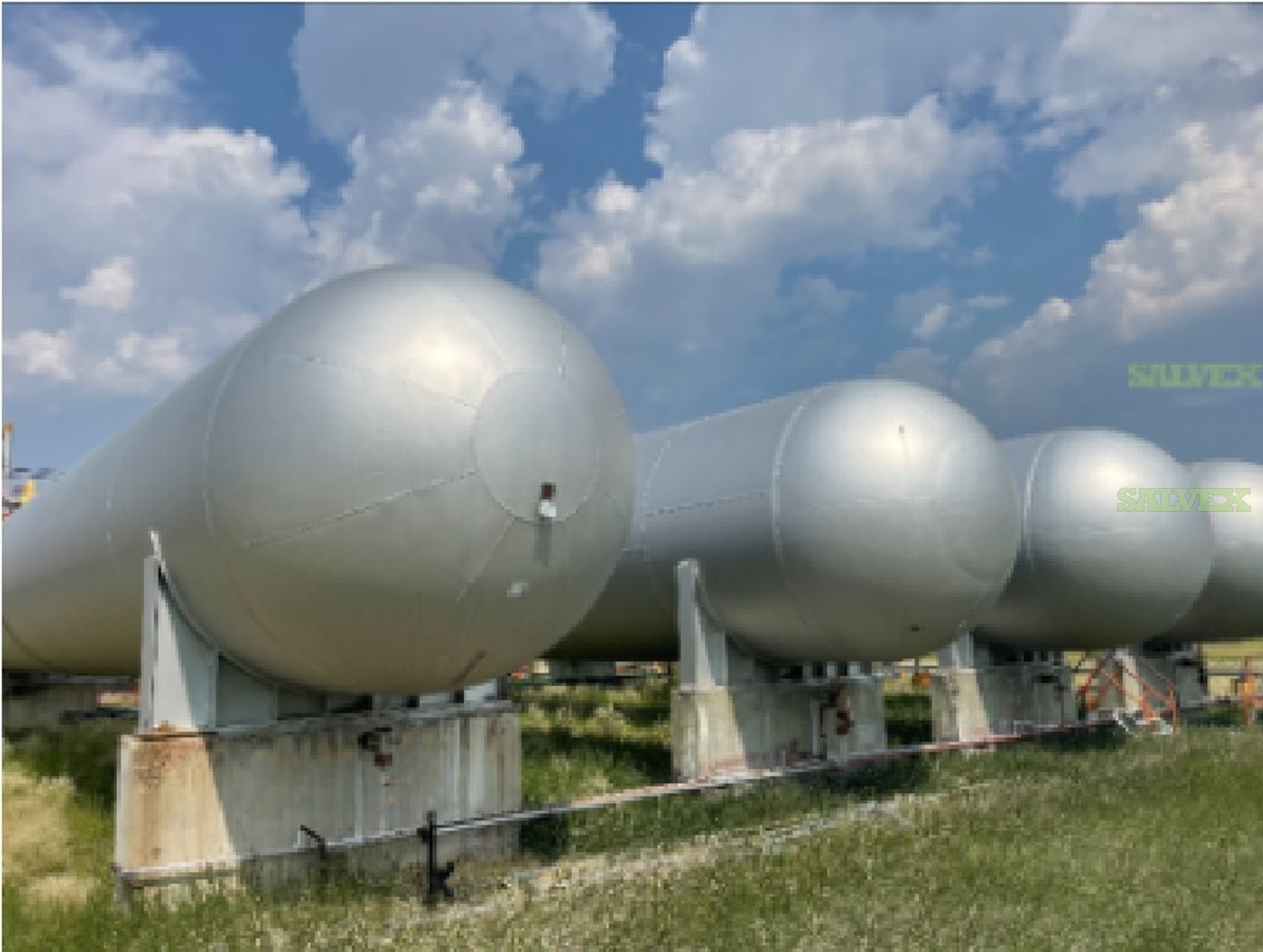 Propane Bullets - 60,000 Gal/225 PSI (3 Units) | Salvex