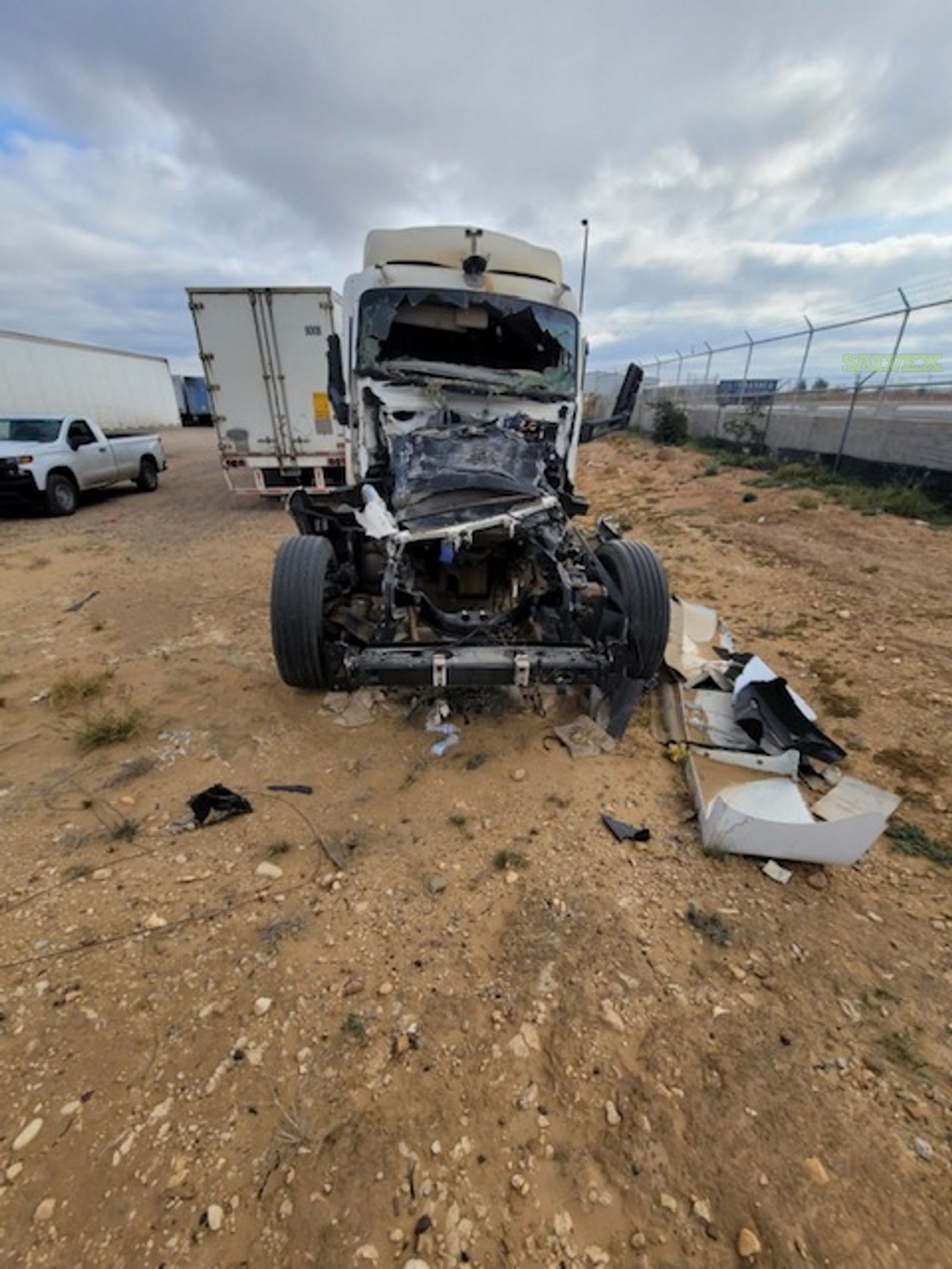 Peterbilt Truck 2018 (Damaged) | Salvex