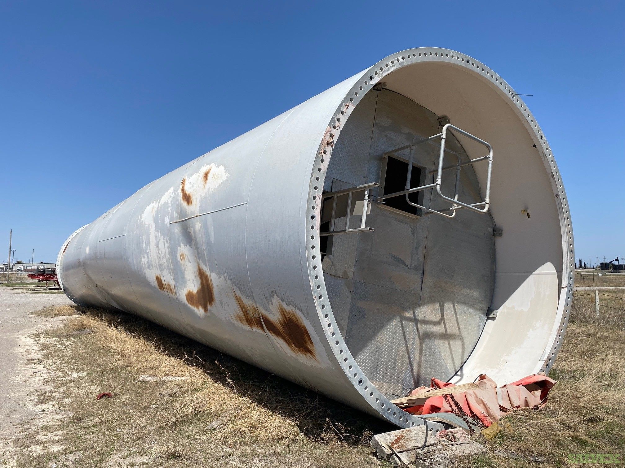 Wind Tower (1 Unit) | Salvex