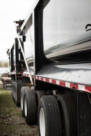 East Manufacturing Super Michigan Gravel Train 2020 (1 Unit) | Salvex