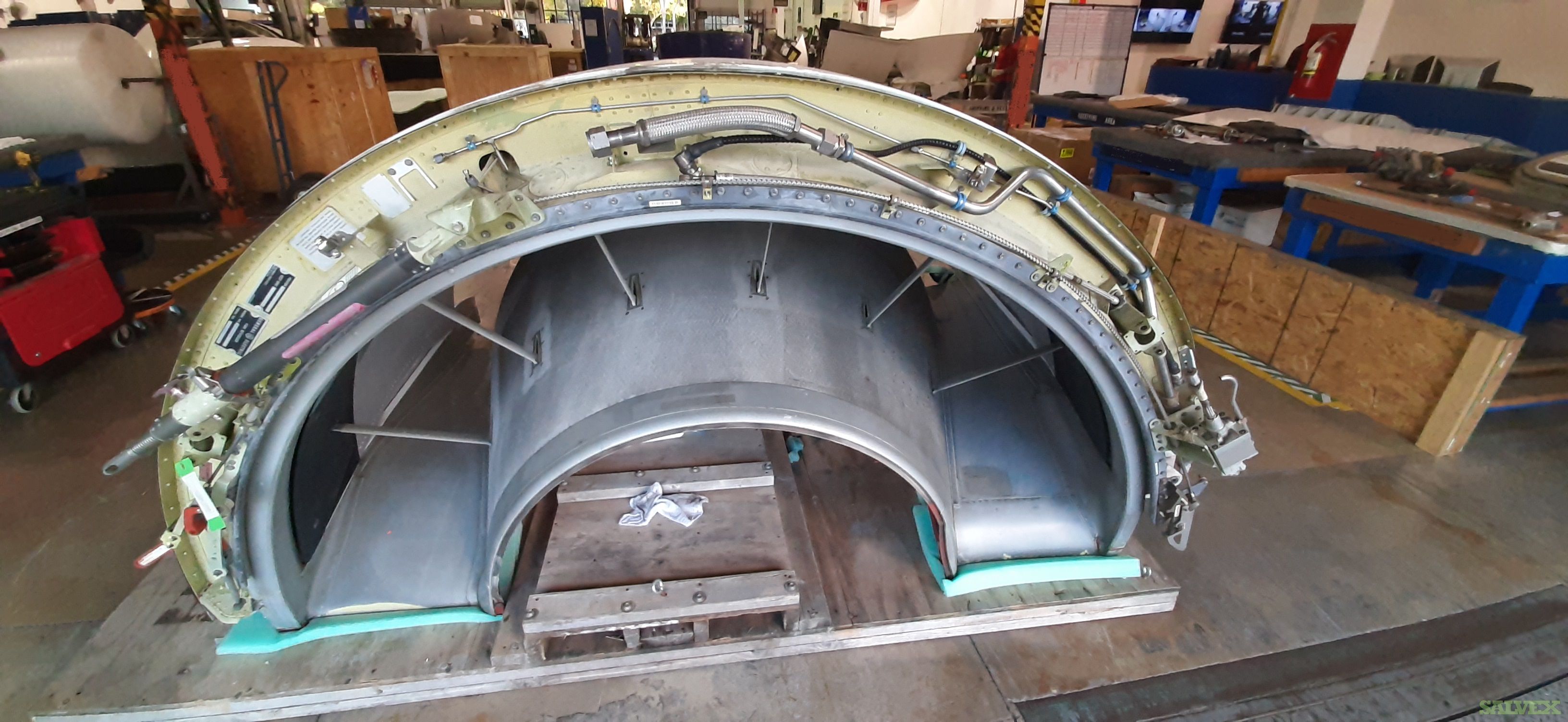 Thrust Reverser PN:681L272G12 in SV Condition (1 Unit) | Salvex