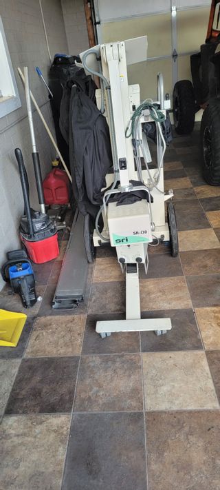 Portable Xray Machine - Vizion Wireless Panel with SR130 | Salvex