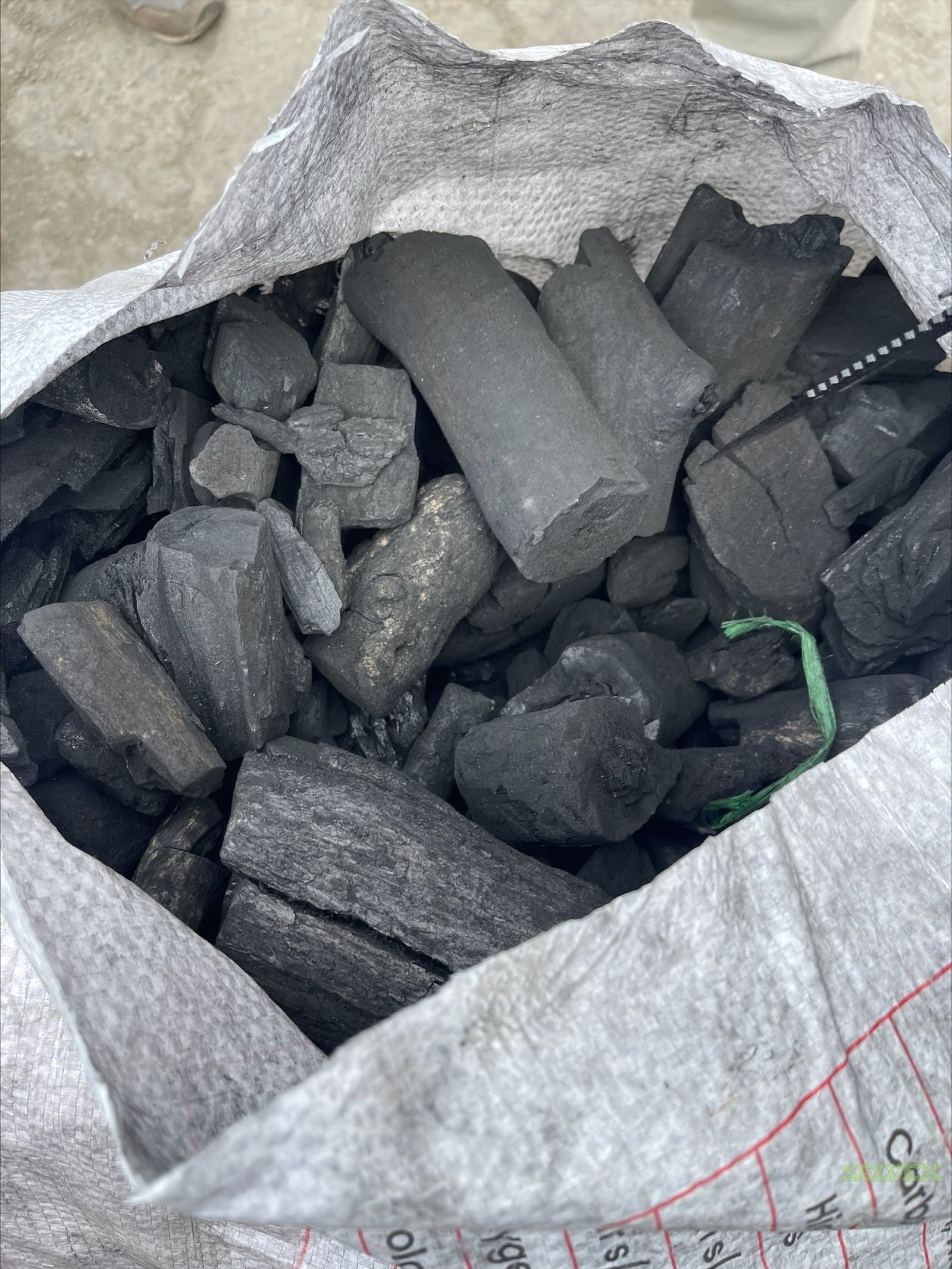 Vegetable Charcoal (1,050 Bags / 20.800 Kg) | Salvex