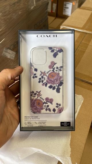 Coach Iphone cases - (8,000) | Salvex