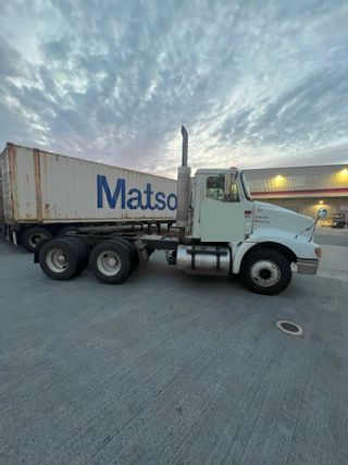 International 3 Axle Tractor Truck 1999 (1 Unit) | Salvex