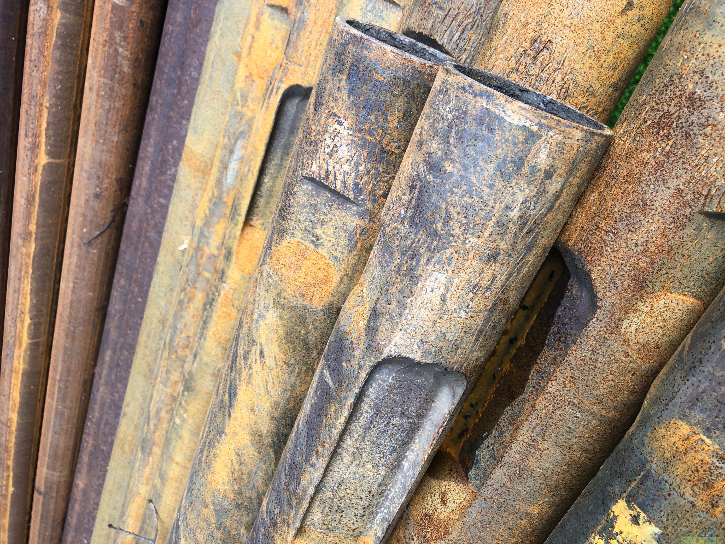 4" and 4 1/2"x20' REICHdrill style 2 7/8" Drill Rods (50 Units) | Salvex