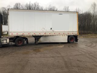 Great Dane Roll UP Door 28' Trailer 2005 (1 Unit) | Salvex